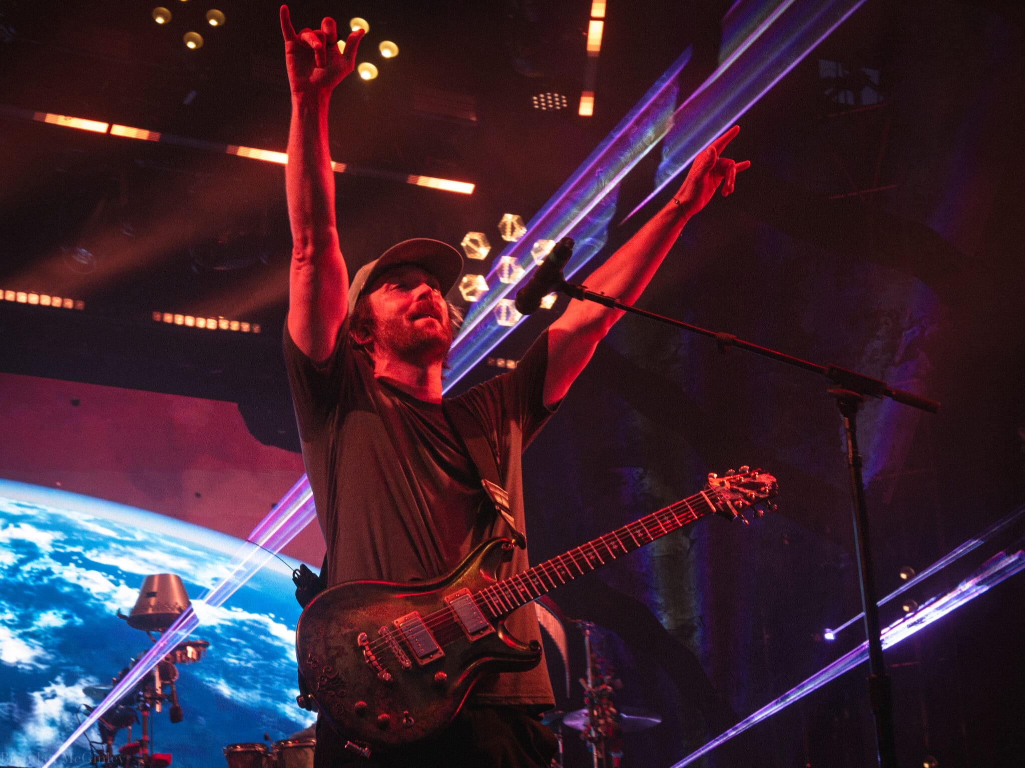 30,000 Hearts Beating in Rhythm: Point Break Festival Recap - RootfireRootfire